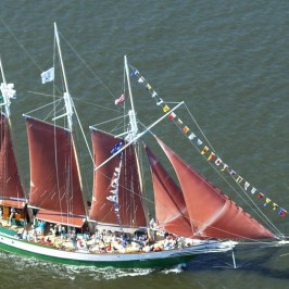 Gallery | American Rover Sailing Cruises, Virginia