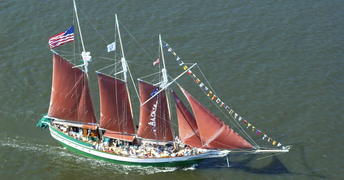 About | American Rover Sailing Cruises, Virginia