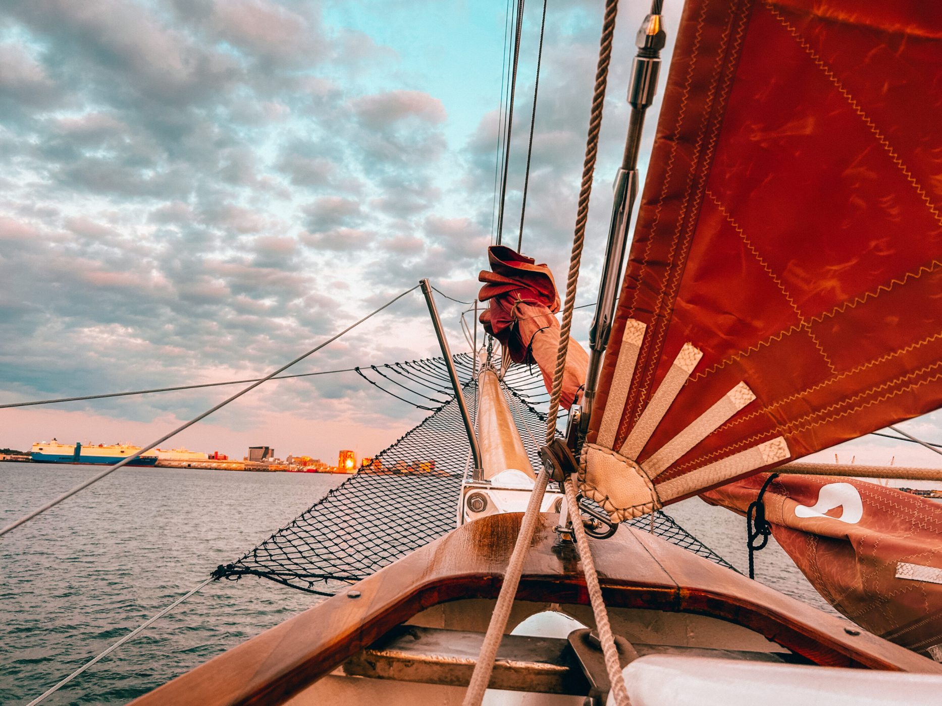 Cruises From Norfolk Virginia | American Rover Sailing Cruises